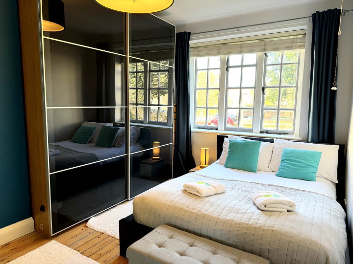 The Gem - Central Character Flat With Parking - Southampton, UK