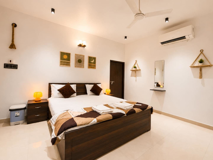 Yellow House | Private Home Cinema & Coffee Bar - Lucknow