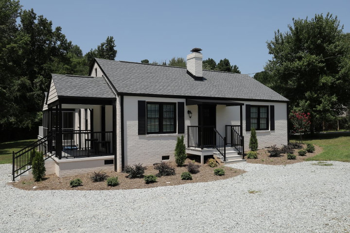 Newly Renovated 3 Br Home In Convenient Location! - 더럼