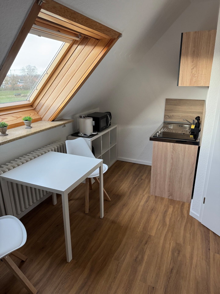 Modernes Zimmer Zentral Gelegen Für Jeden Geeignet - Hildesheim