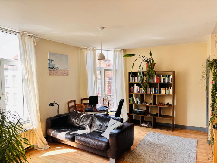 Peaceful 1-bedroom Flat Near Eu Institutions - Auderghem