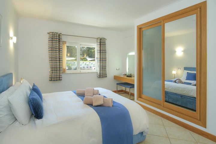 Monte Cristo House - Plum Apartment - Lagos