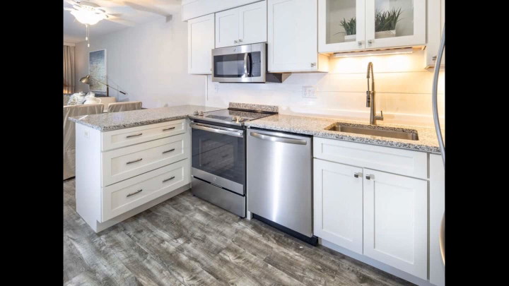 1st Flr Villa Few Mins Walk To Beach Pools & Pball - Florida