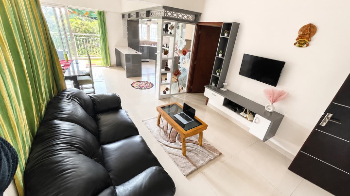 Relaxing Apartment With Green View Balcony - Kottayam