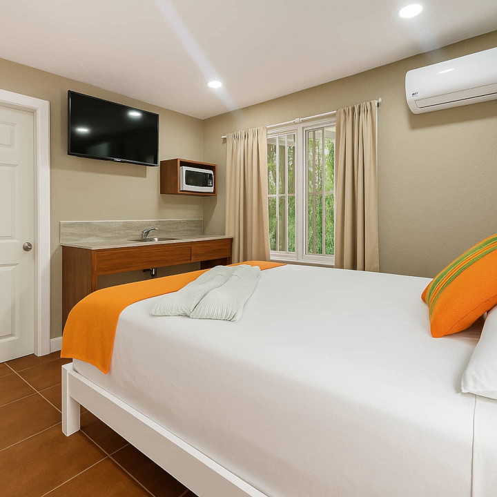 Studio W/ Ac,wifi,private Bathroom,work Space #8 - Roatán