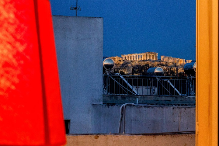 Appartement Avec Vue Imprenable Sur L'acropole @ 200&nbsp;M De La Station De Métro Thisio - Athènes