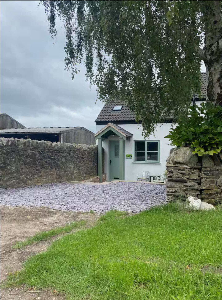 "The Cow Shed" On A Private Alpaca Sanctuary! - Loughborough
