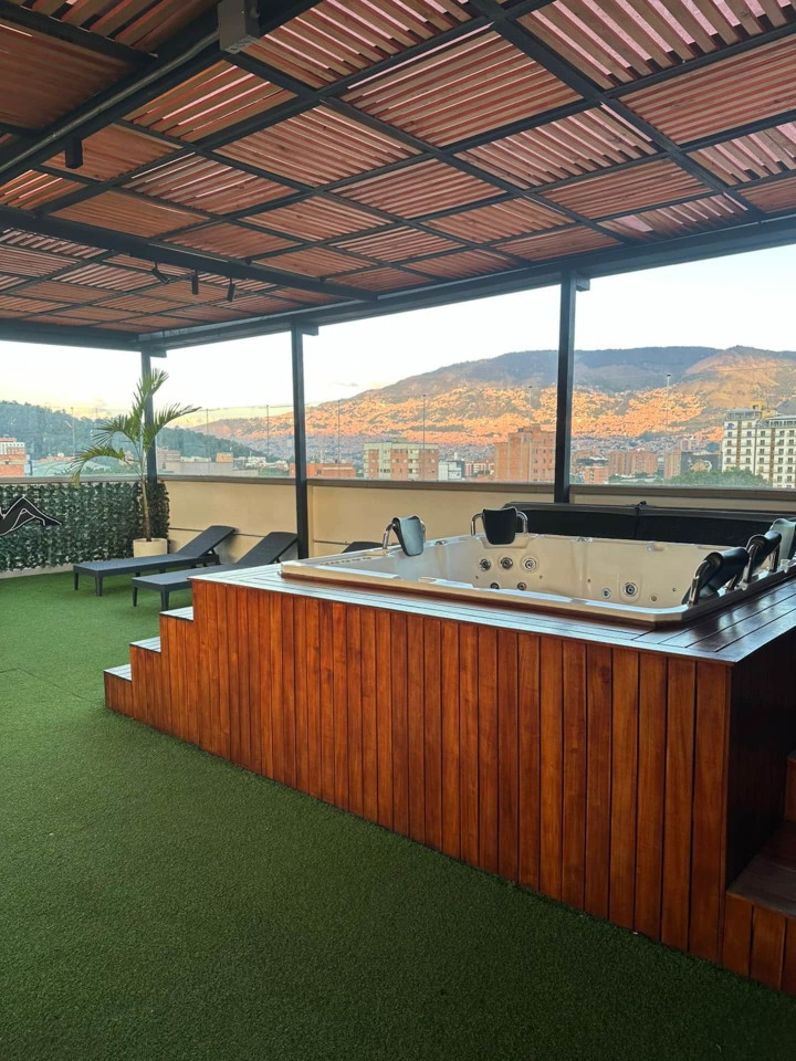 Ph Laureles Con Terraza Y Jacuzzi Privado - Medellin, Antioquia, Colombia