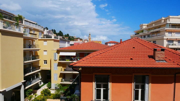 Grand Studio Au Centre Ville De Menton - Menton