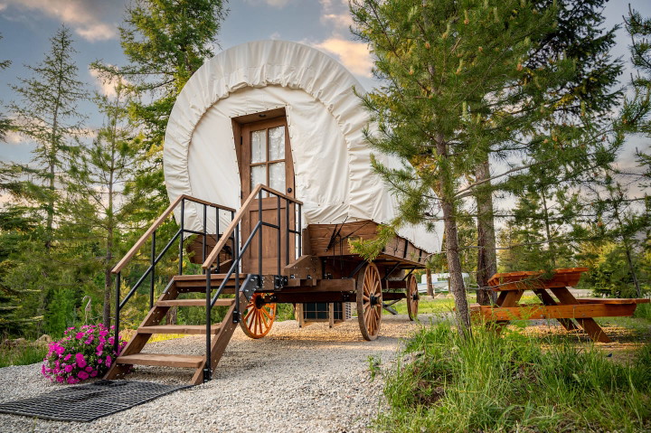 Stargazer Conestoga Glamping Wagon - Bonners Ferry, ID