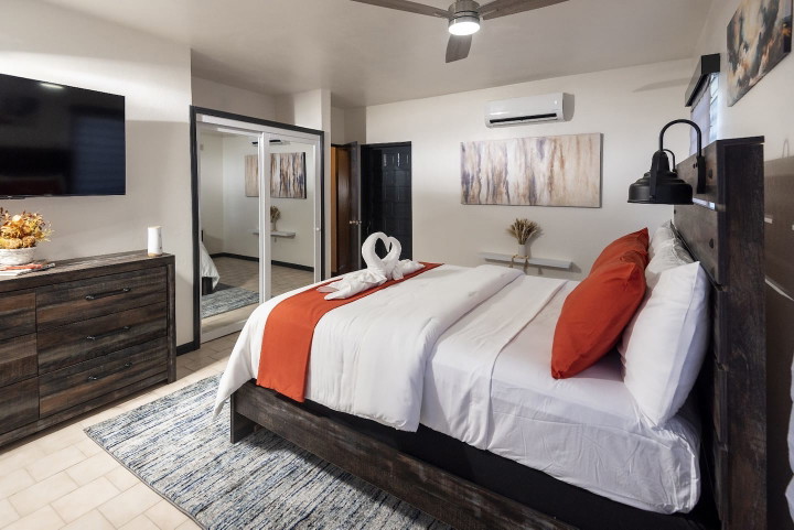 Deany's Uptop Luxury Suite 6 - Anguilla