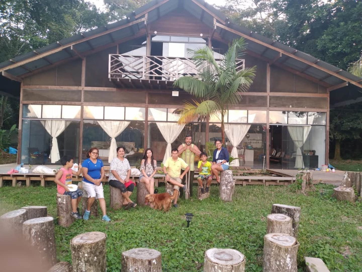 Casa De Campo Con Piscina Y Vista Al Rio Tambopata - Puerto Maldonado