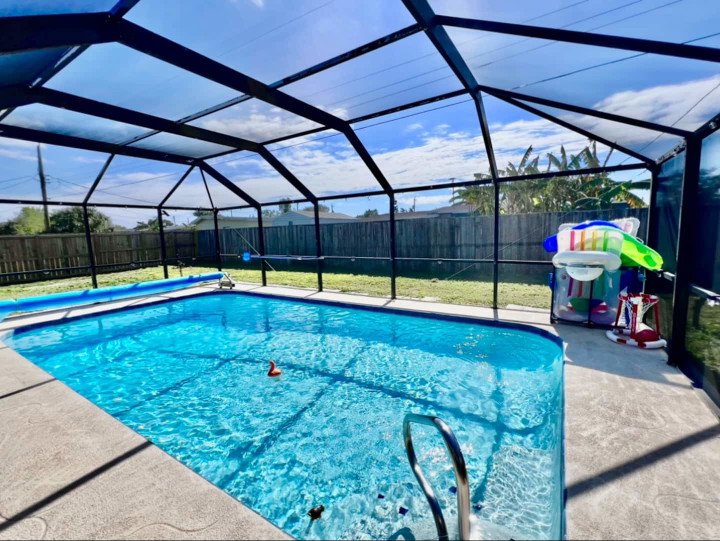 Heated Pool-outdoor Tv & Bar-private Backyard - Port Charlotte, FL