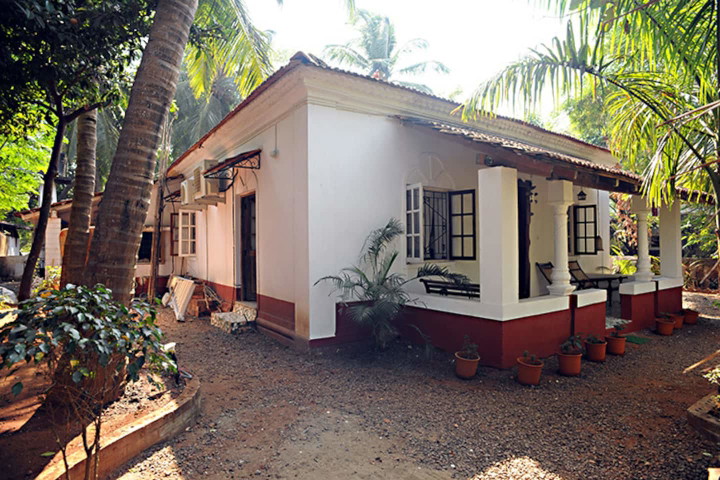 Beautiful Old Portugese Cottage - Goa
