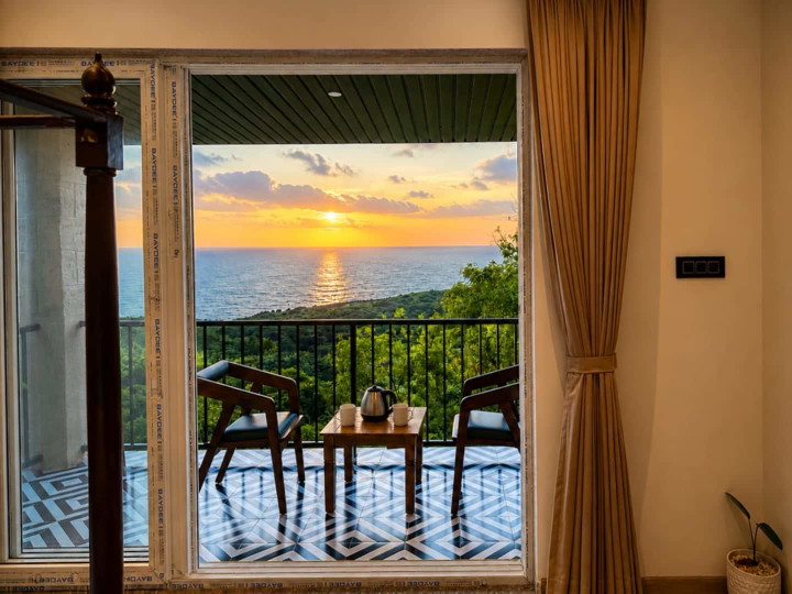 Jal By The Sea 103 | Beachfront Cottage - Diveagar