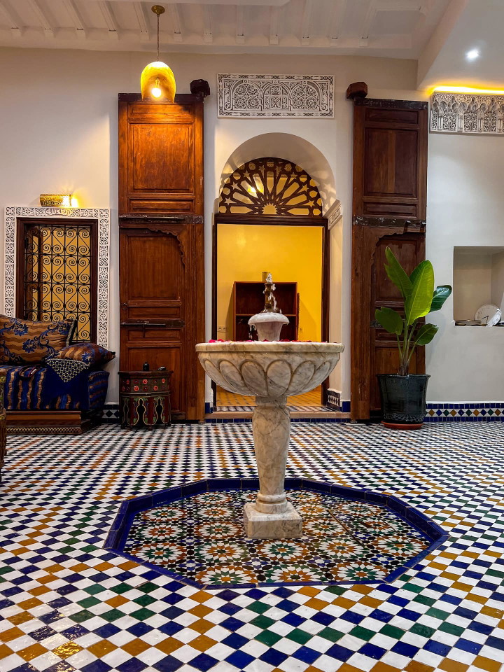 Maison De Charme Avec Fontaine Au Cœur De Fès - Fez