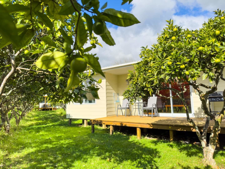 Two Bedroom "Moonshine" Cottage - Kerikeri