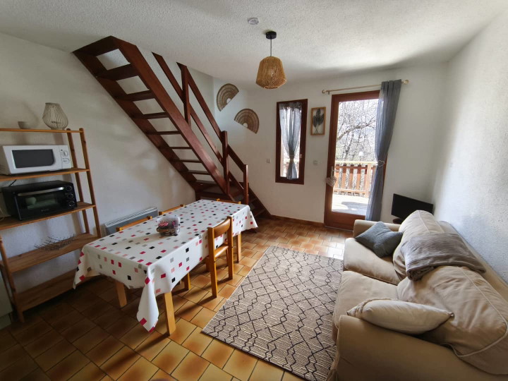 Duplex Avec Terrasse à La Montagne Pompiery - Montclar