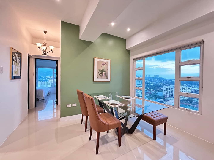 2b Spacious Apartment With Balcony + Romantic View - Cebu City