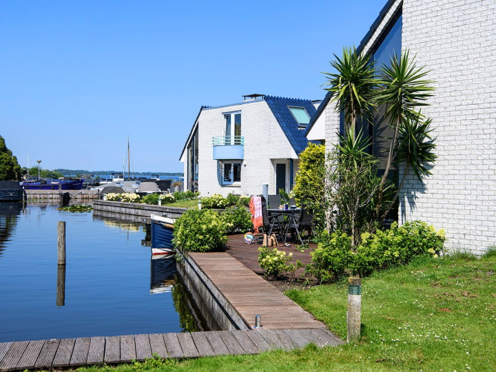 Villa Spacieuse à Loosdrecht Avec Terrasse - Maarssen