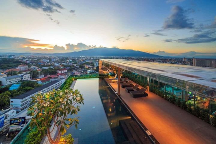 The Astra 1bedroom,close Night Bazaar And Old City - Thailand
