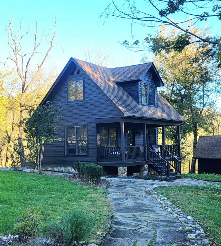 The Cottage At Forest Hills Farm - Leesburg, VA