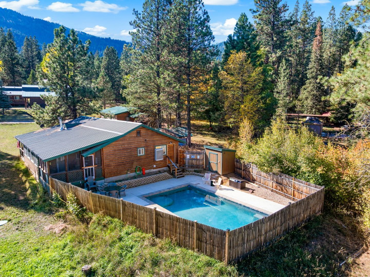 Sam Springs...private Geothermal Pool Near Golfing - Garden Valley, ID