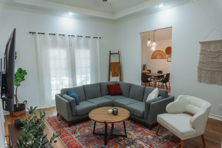 3/2 Near Laredo Medical Ctr/central Location - Laredo