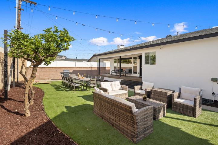 Modern Home｜spacious Backyard Oasis｜near Disney - Placentia