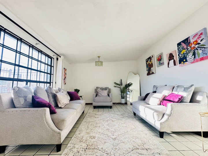 Spacious And Fully Equipped House | Air Conditioning | We Issue Invoices - Chihuahua