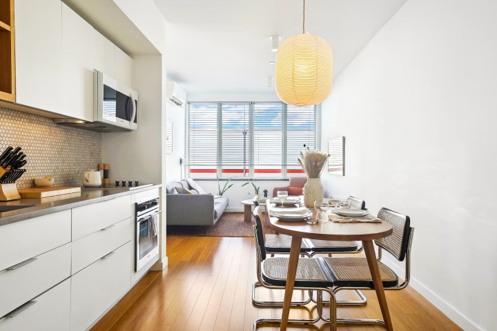 Spacious 1 Bedroom Apartment In Amenity Building - New Jersey
