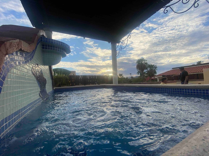 Honeymoon Suite W Private Jacuzzi Discounted Rate - Loreto