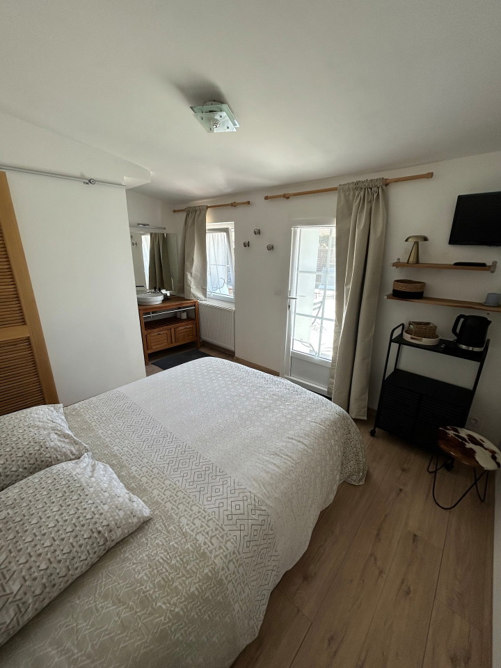 Chambre Privée Indépendante Centre-ville - Les Herbiers