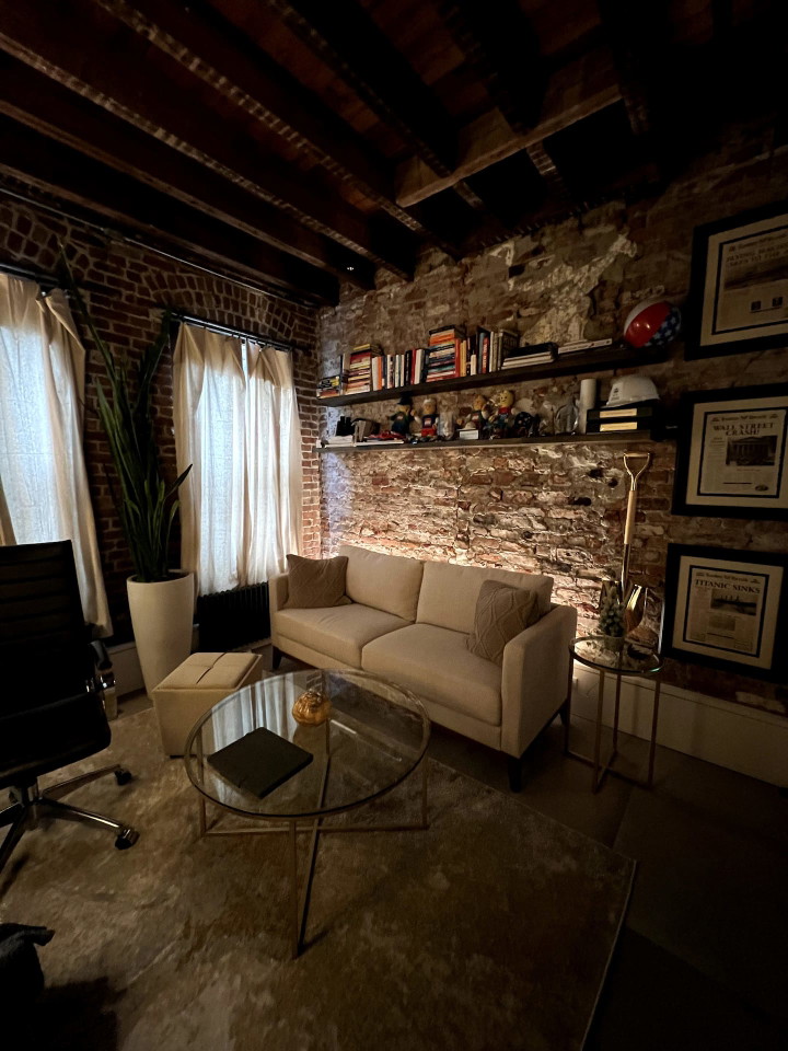 Modern Industrial Cozy Nyc Loft - Ridgewood - Queens NY