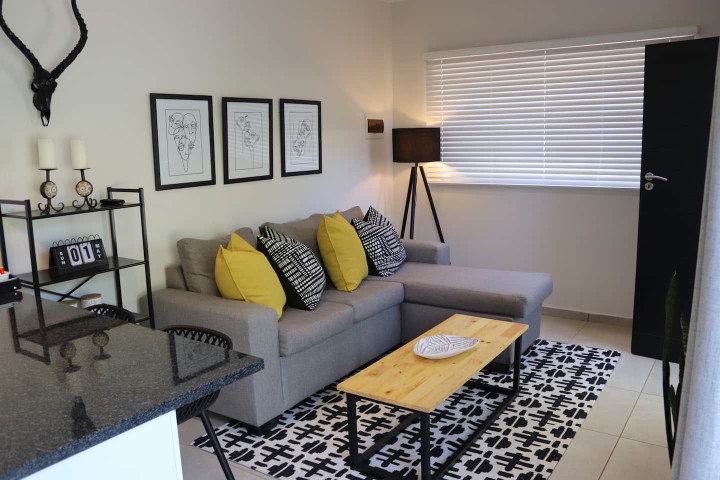 1 Bedroom Modern - Cottage On Nelson. - South Africa