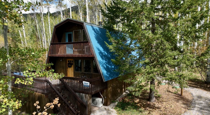 The Rustic Blue Cabin Surrounded By Aspen Trees - Wyoming (State)