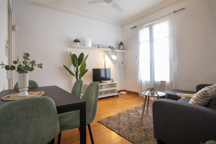 21par1005 3br Flat By Plaza España - Barcelona
