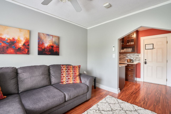 Luxurious 1-bedroom In Downtown Newberg - Suite #3 - Oregon