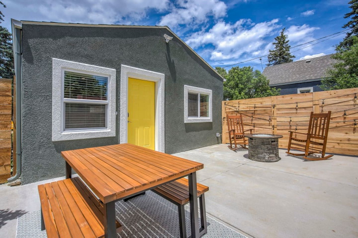 Sheridan Suite! Holiday Home W Bbq & Skyline Views - Colorado Springs, CO