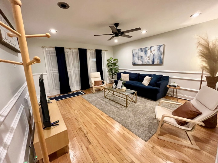 Cozy And Modern 3br Home Away From Home - Burbank, IL