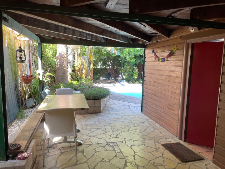 Home Kriss About - New Caledonia