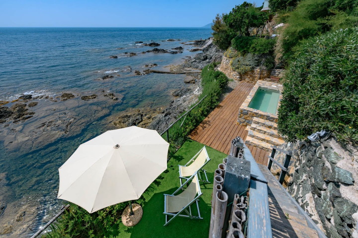 Casa Frontemare Con Accesso Al Mare Privato - Italia