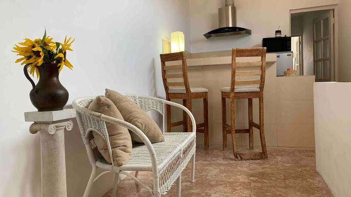 Deluxe Casa Lunaria & 24/7 Solar Power - Cuba