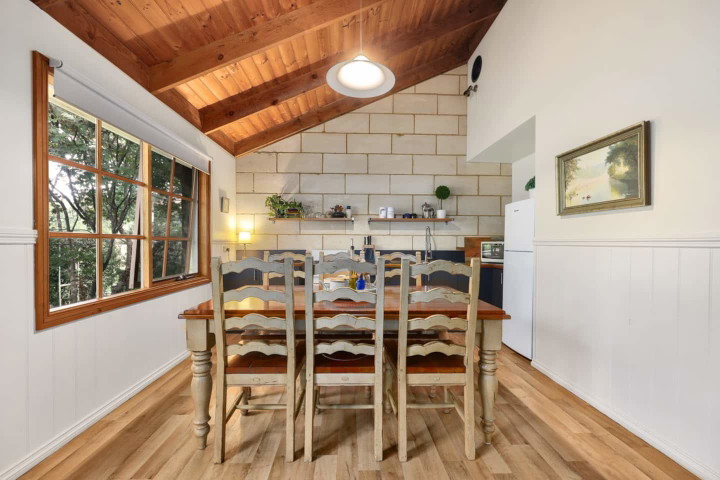 Jamieson Cottages - All Four Cottages - Sleeps 16 - Eildon