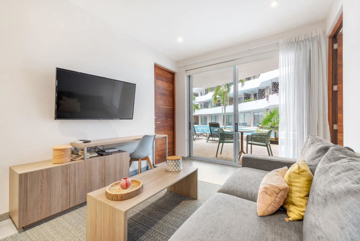 Swim-up 1 Bedroom Apartment - Playa del Carmen
