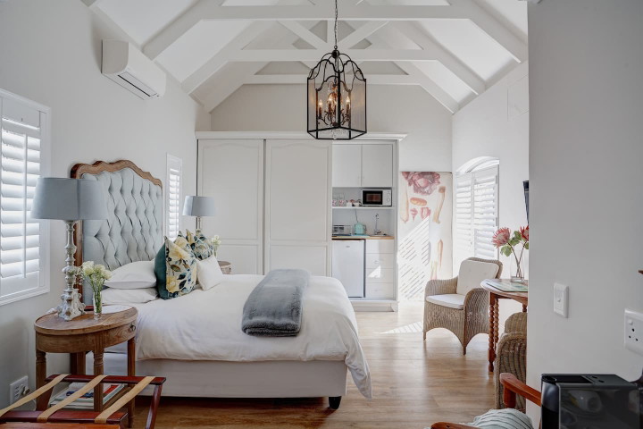 Boutique Room 1 Lush Luxurious Cosy Spoil Yourself - Hermanus