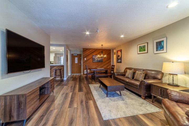 Remodeled Retreat At Mammoth Mtn, Wifi, Spas & Garage! - Mammoth Lakes, CA