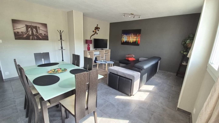 Appartement 6 Personnes
- Aurillac - Aurillac