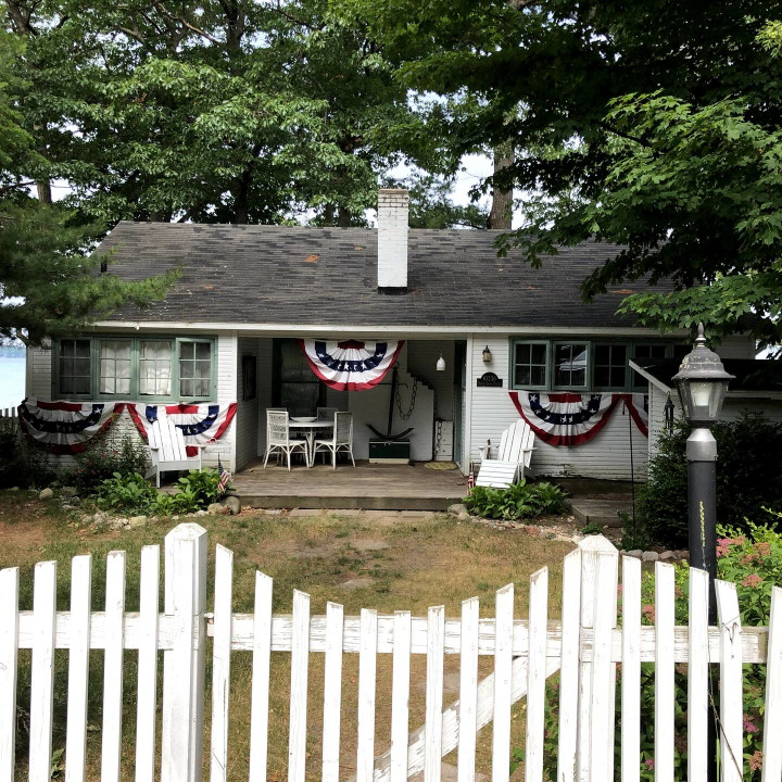Original Torch Lake Cottage From 1910 - Elk Rapids, MI