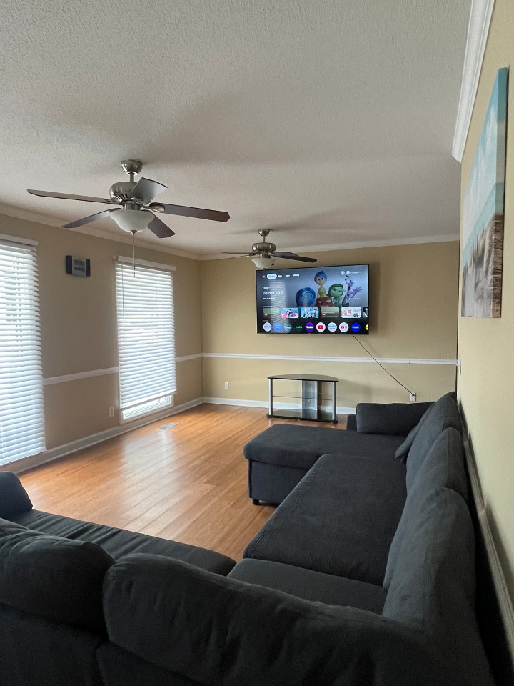 4br Private, Quiet, Central,safe,remodeled Duplex - Dalton, GA